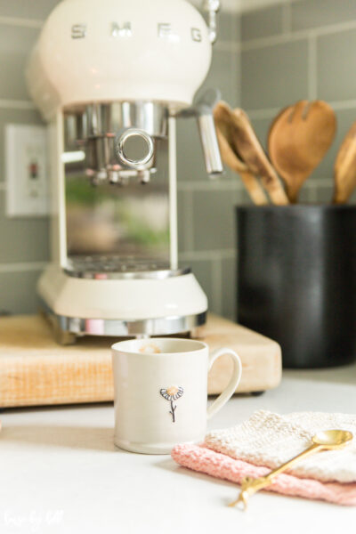 Simple Spring Decorating Ideas - House by Hoff