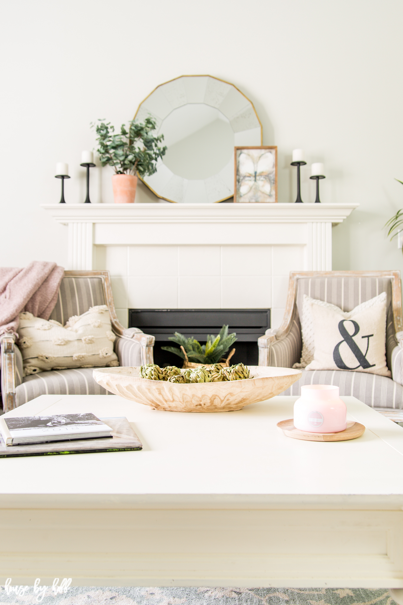 Simple Spring Decorating Ideas - House by Hoff